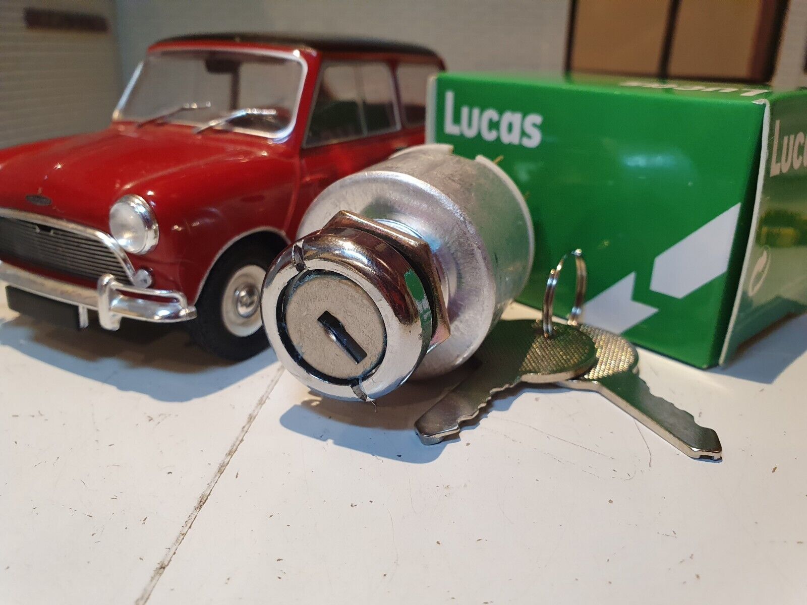 Lucas Ignition Switch & Keys 31973 – Emberton Imperial