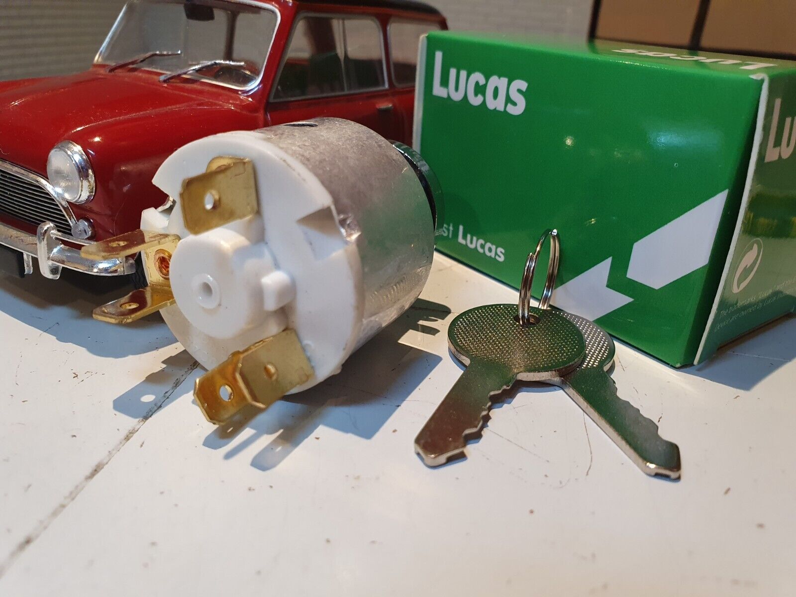 Lucas Ignition Switch & Keys 31973 – Emberton Imperial