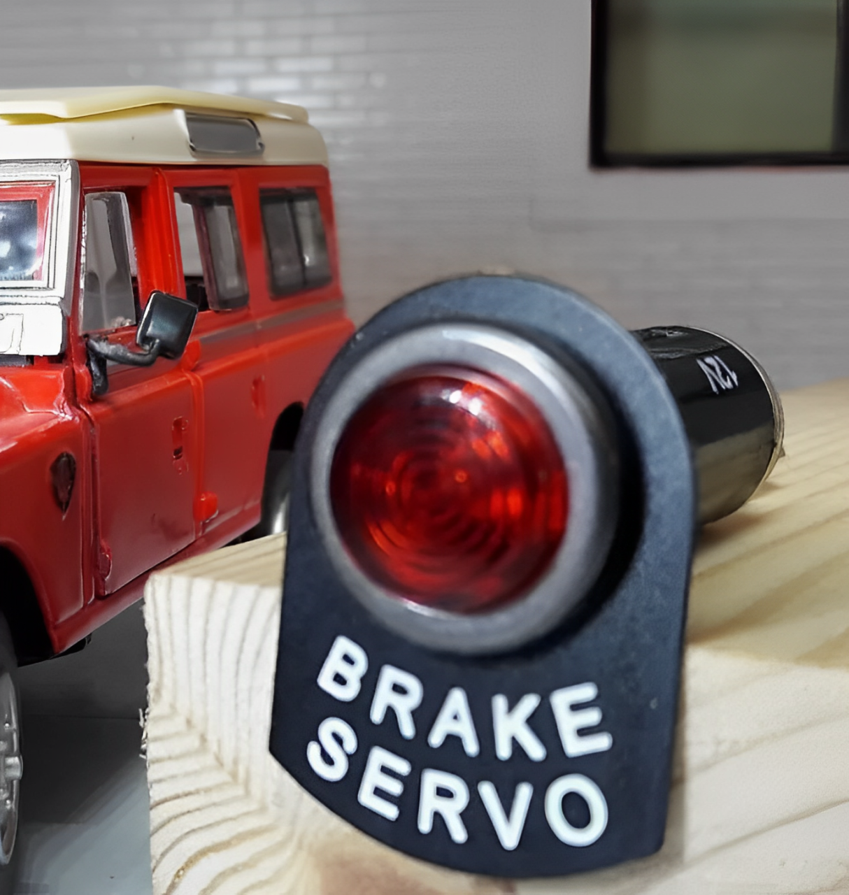 Land Rover Series 2a 3 Red LED Illuminated Brake Servo Warning Light ...