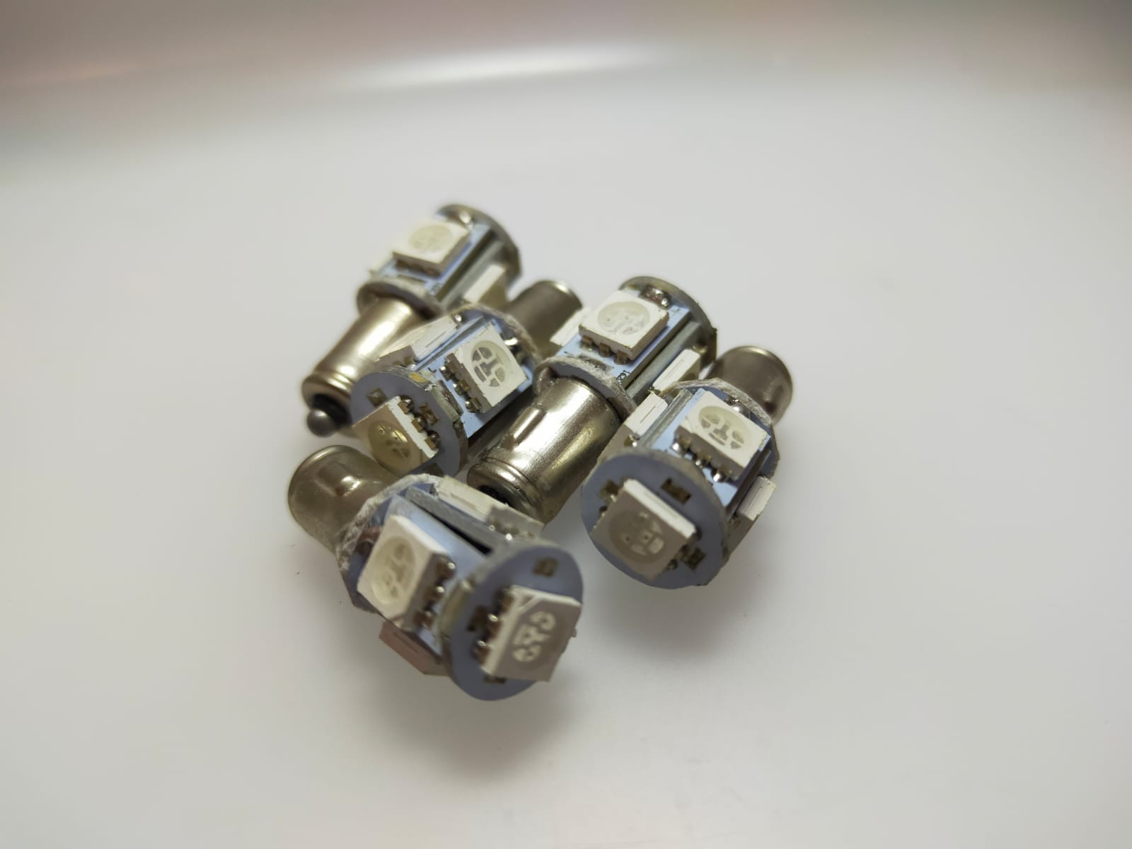 BA7S Bayonet LED / Filament Bulbs – Emberton Imperial