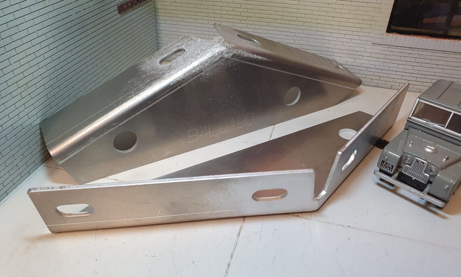 Land Rover Series 1 Bulkhead Wing Brackets 303867 303868 1954-58 ...