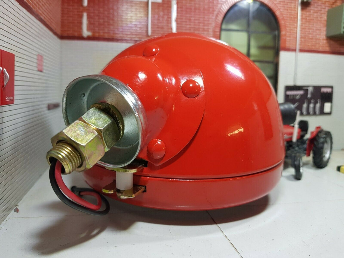 Massey Ferguson 35 135 165 Red Tractor Plough Work Lamp Light & Switch ...